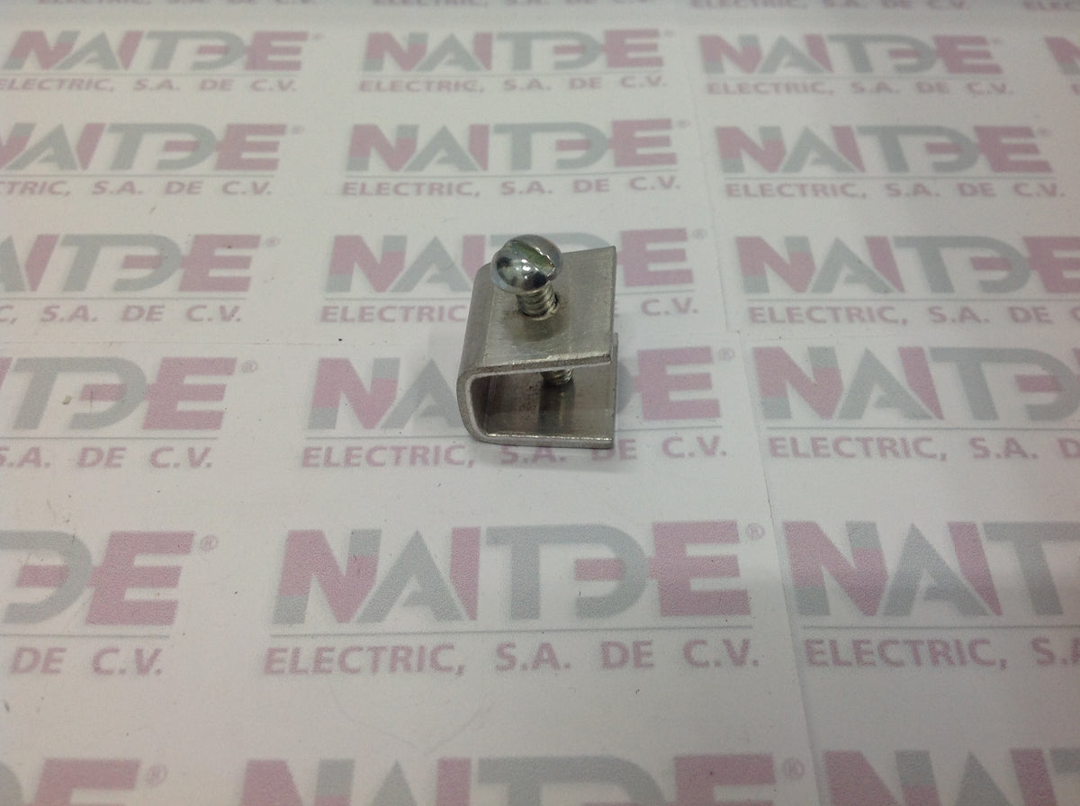 CLIP PARA TAPA SUPERIOR DE CHAROLA – NAITDE ELECTRIC