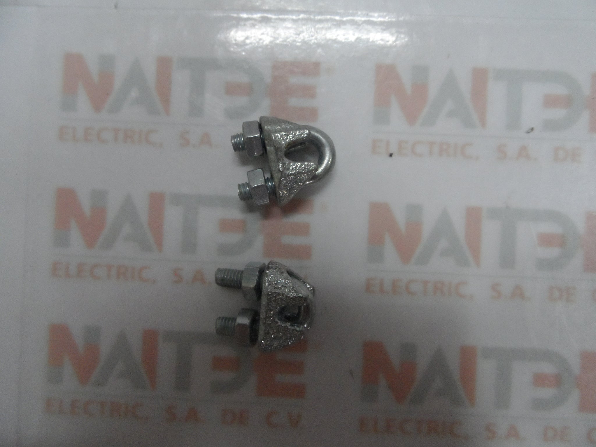 PERRO PARA CABLE ACERADO DE 1/16" – NAITDE ELECTRIC