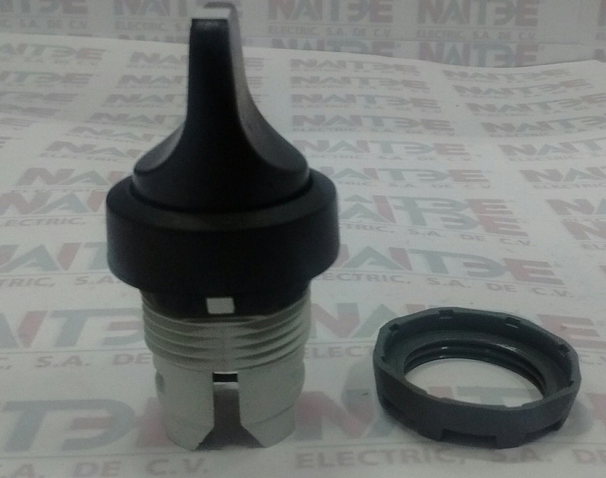 SELECTOR NEGRO CORTO ABB M3SS1-10B DE 3 POSICIONES MANTENIDO A-B-C CAT ...